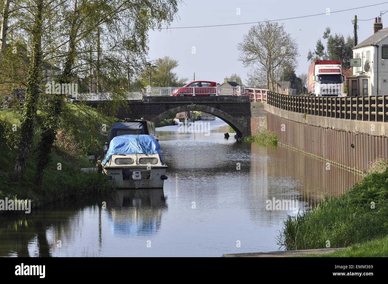 The River Nene Old course is part of the Nene-Ouse link, a series of ...