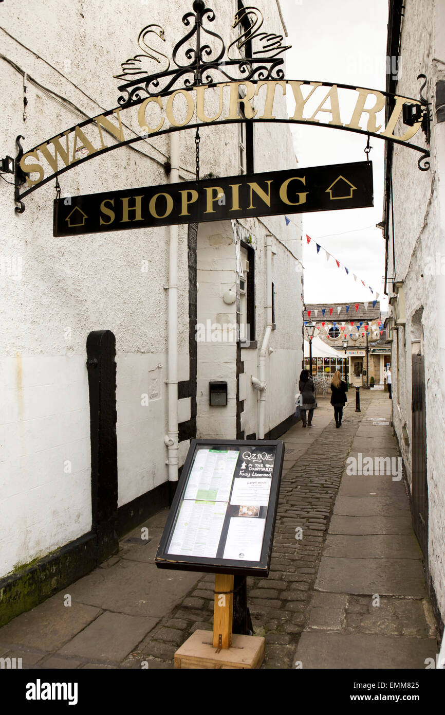 Clitheroe tourist attraction hi-res stock photography and images - Alamy