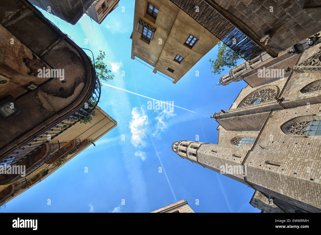 Perspective view historical buildings hi-res stock photography and ...