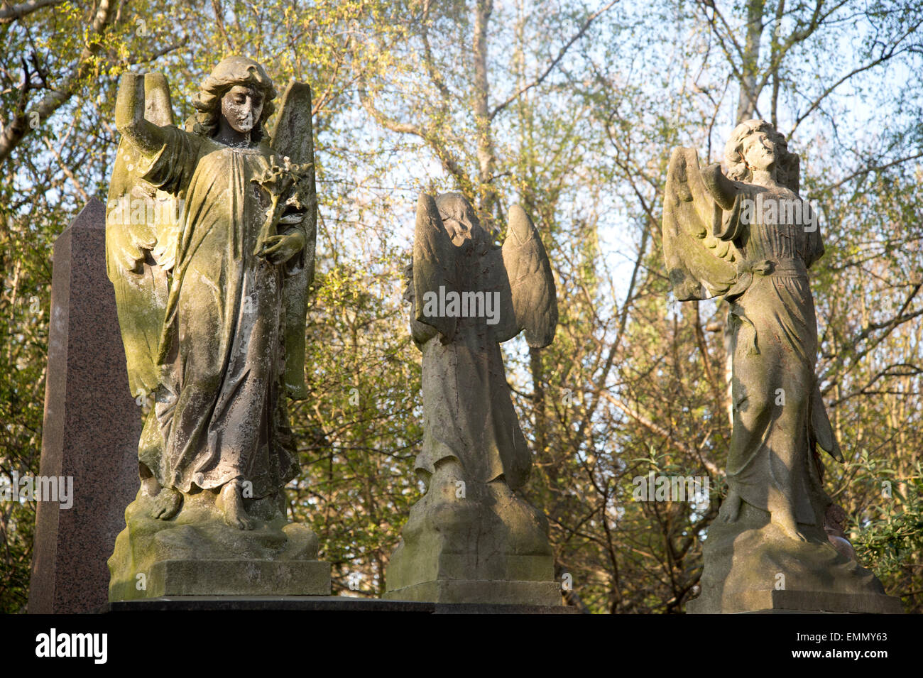 Hackney, London. Abney Road cemetery, Stoke Newington, Hackney Stock ...