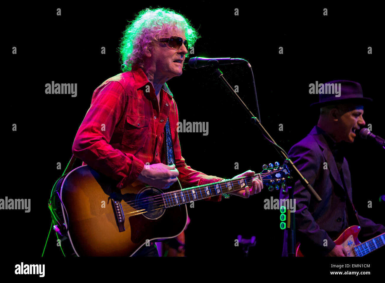 Ian Hunter & the Rant Band performing live at Falkhallen Featuring: Ian ...