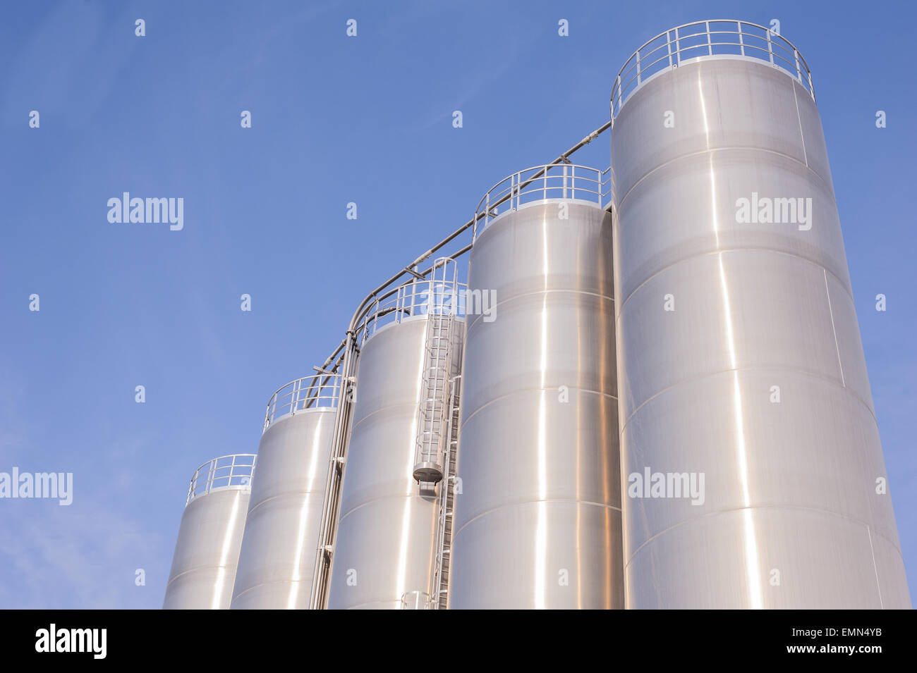 Detail of chemical plant, silos and pipes Stock Photo - Alamy