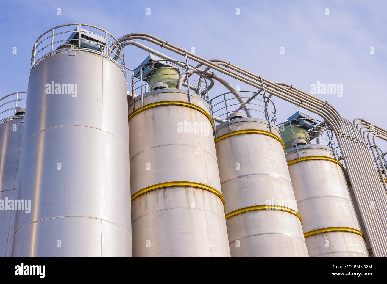 Detail of chemical plant, silos and pipes Stock Photo - Alamy