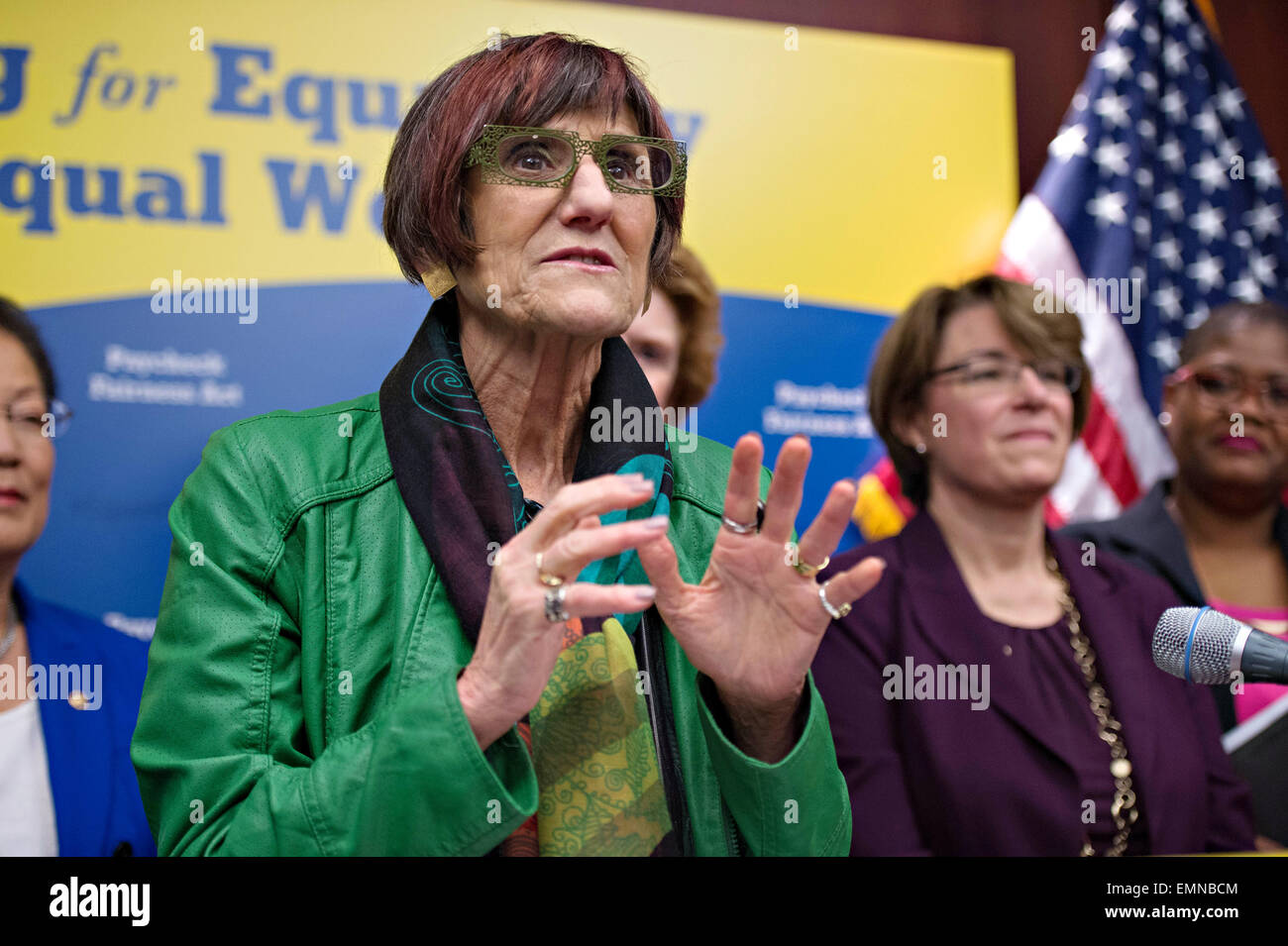 Congresswoman rosa delauro hi-res stock photography and images - Alamy
