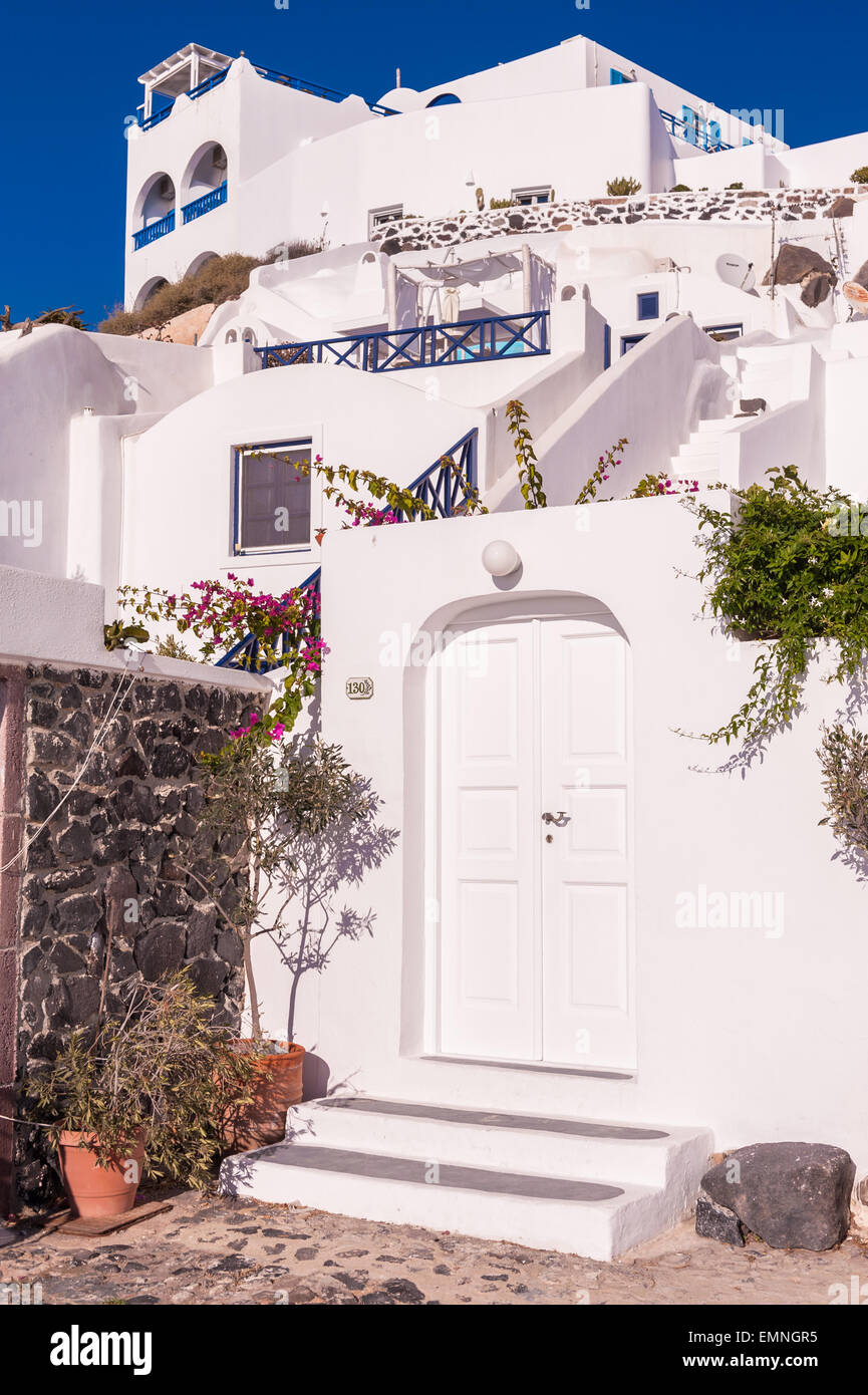 Typical door santorini hi-res stock photography and images - Alamy