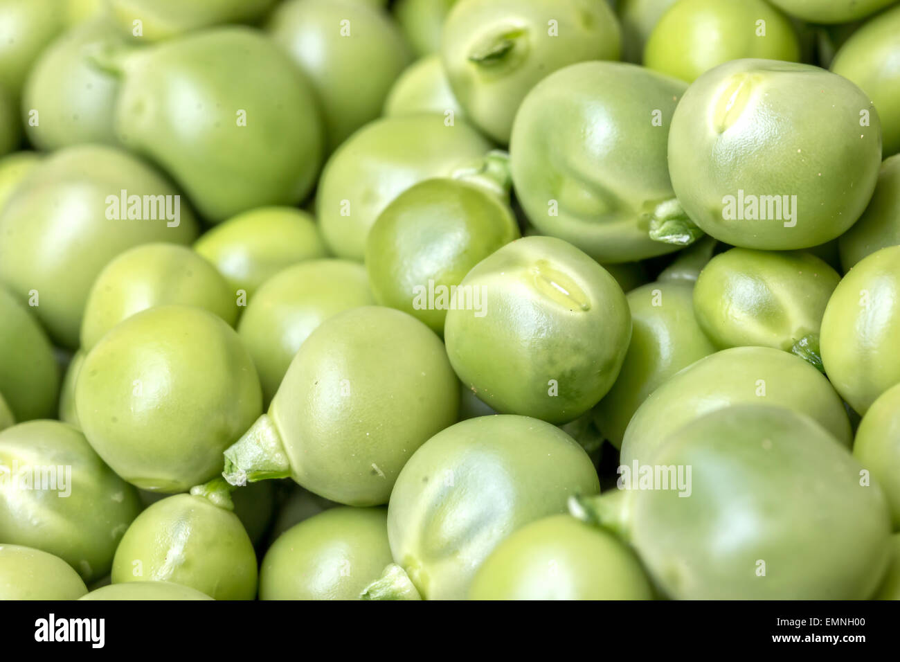 Green Peas background texture vegetable Stock Photo - Alamy