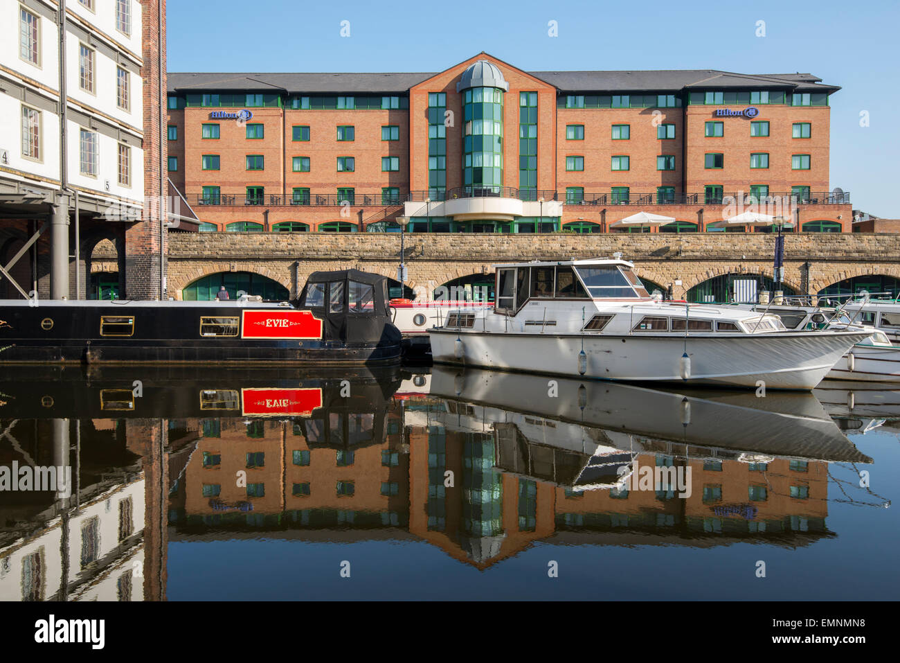 Reflections at Victoria Quay, Sheffield City Centre in South Yorkshire ...