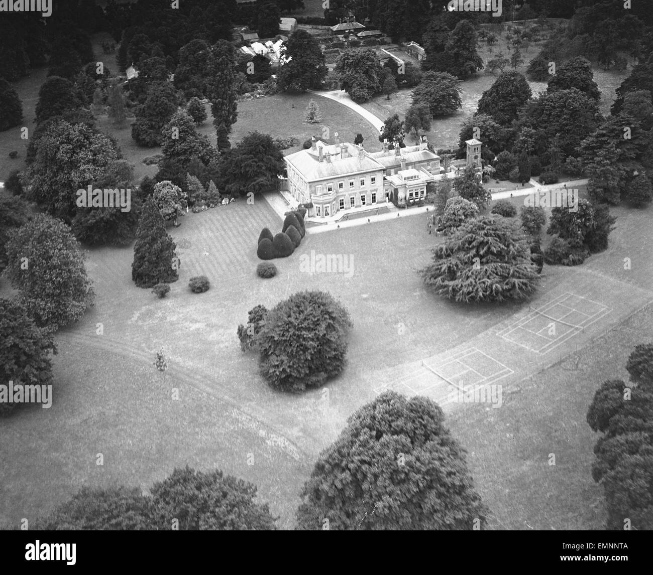 Aerial view of Shotwyck House, belonging to Mrs Paget. Circa 1929 Stock ...
