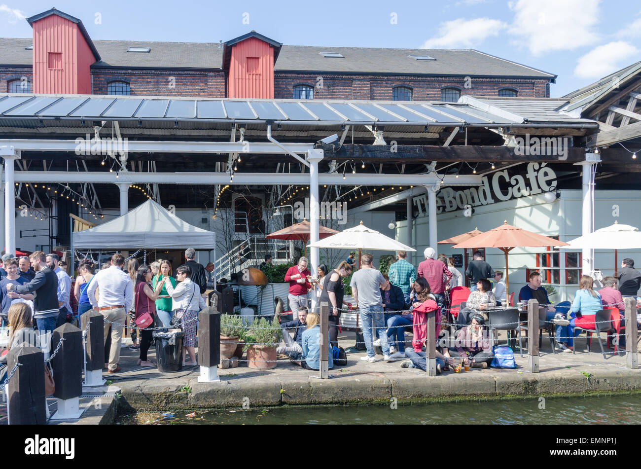 The bond digbeth hi-res stock photography and images - Alamy