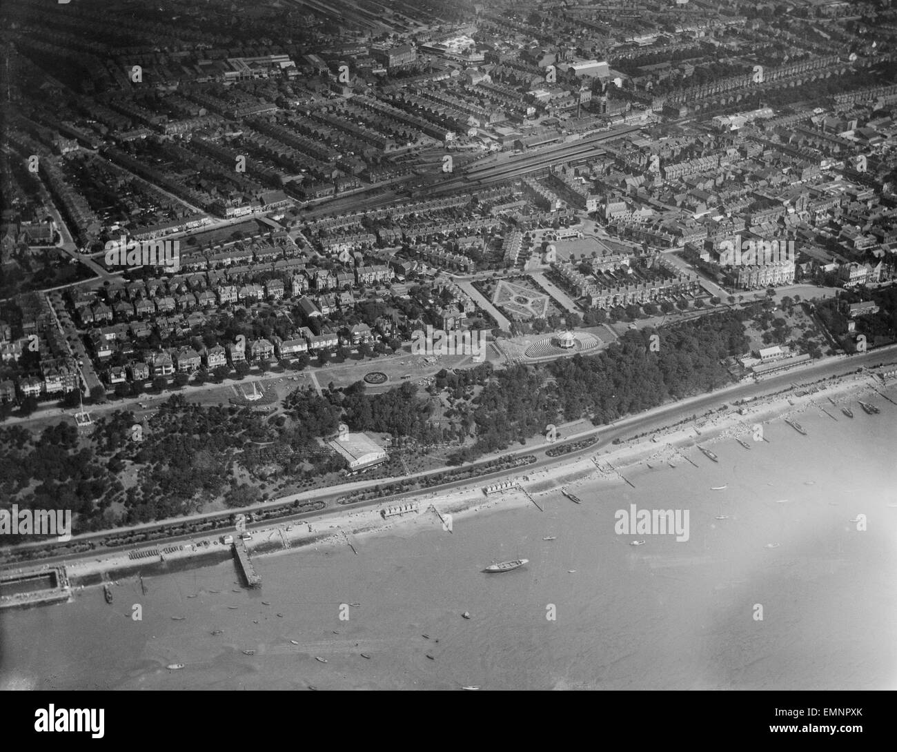 Southend on sea aerial view Black and White Stock Photos & Images - Alamy