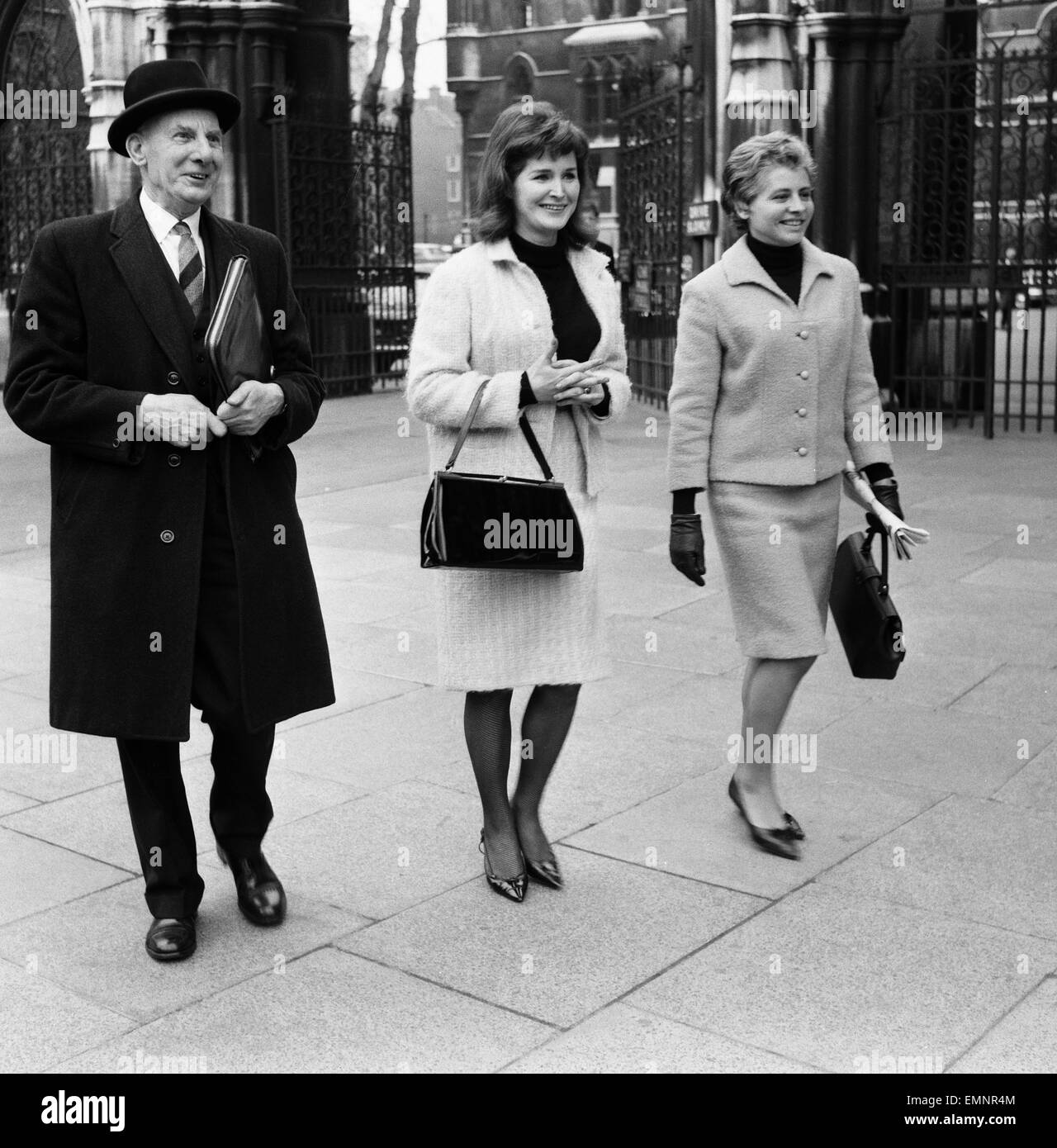 Actress Eileen Fox a.k.a. Kerry Marsh pictured outside Law Courts in ...