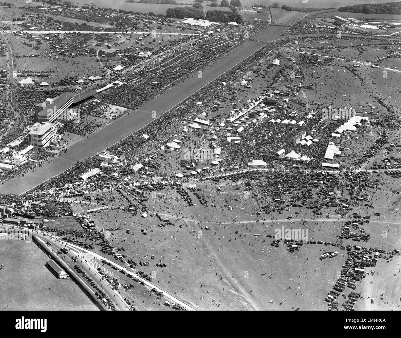 Aerial view of Derby Day at Epsom, June 1928 Stock Photo - Alamy