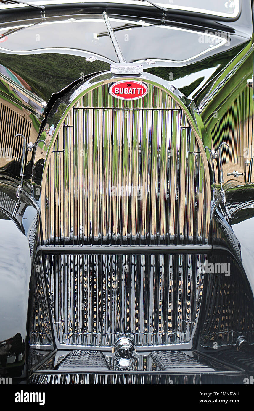 Bugatti radiator hi-res stock photography and images - Alamy