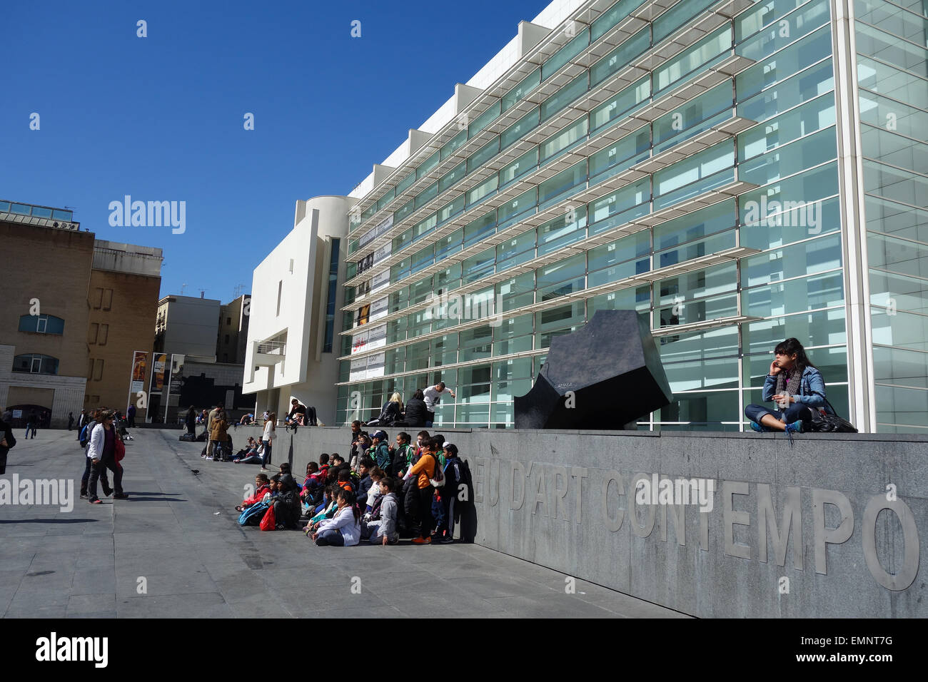 People in the sunshine outside the MACBA, Barcelona contemporary art ...