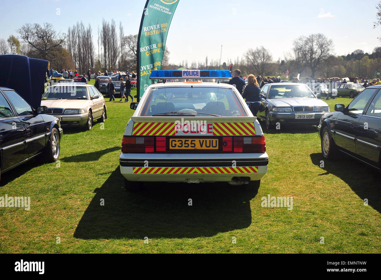 Back of police car hi-res stock photography and images - Alamy