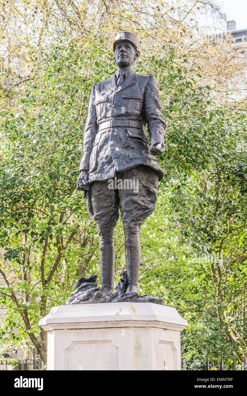 Statue of General de Gaulle opposite the house in London where he ...