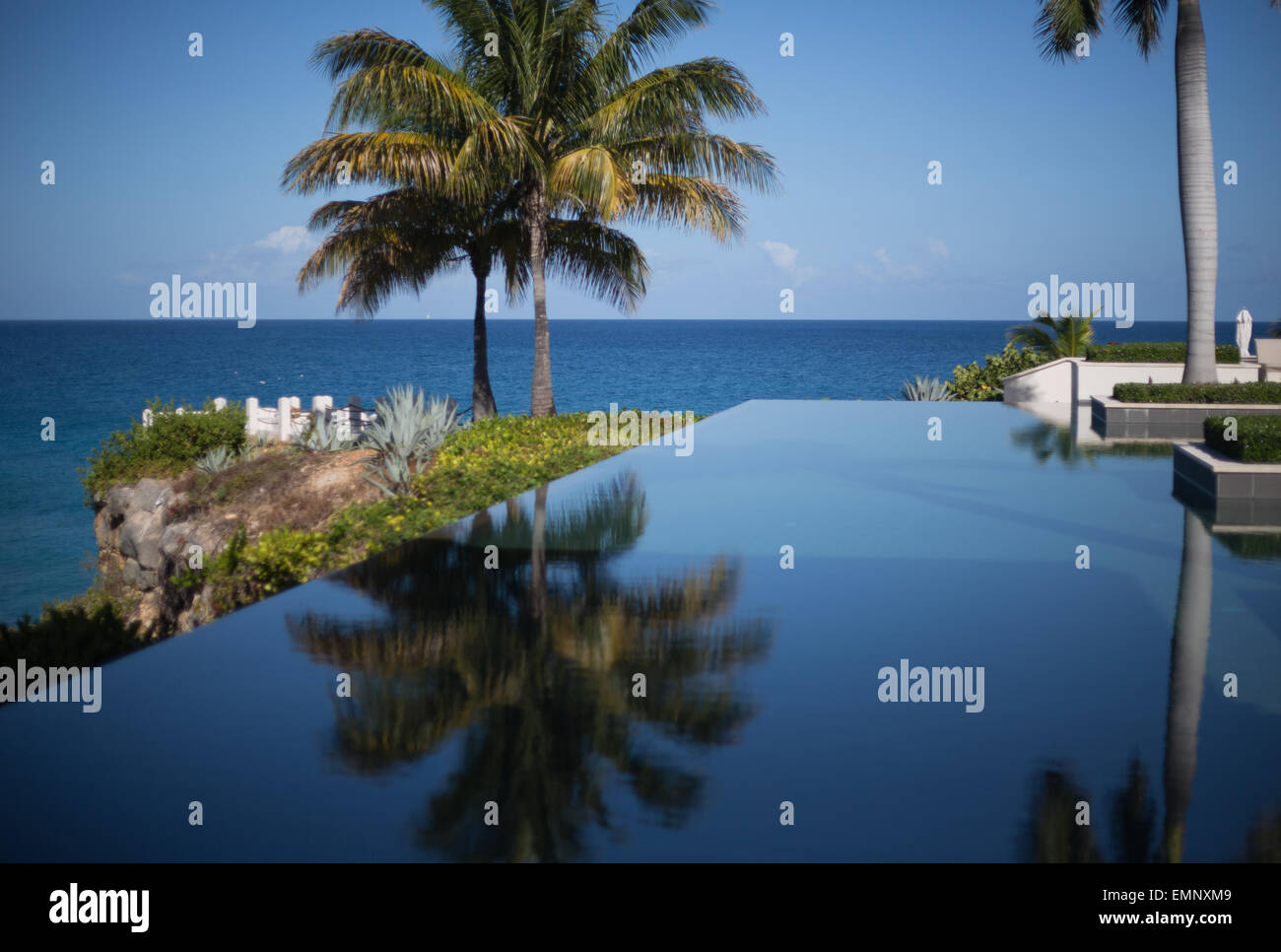 Viceroy hotel anguilla hi-res stock photography and images - Alamy