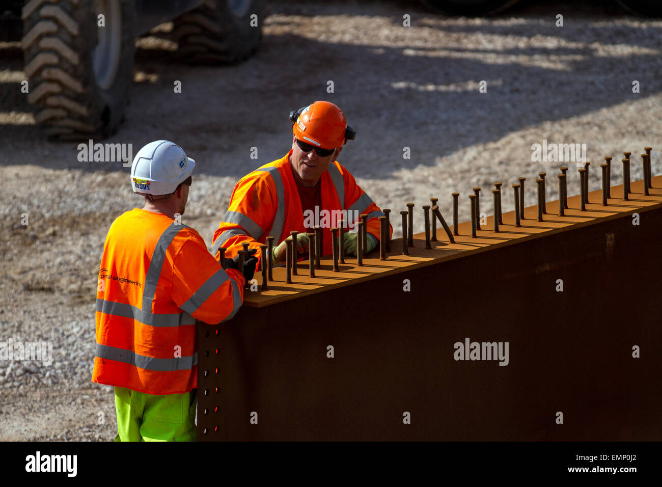 Cast iron beams hi-res stock photography and images - Alamy