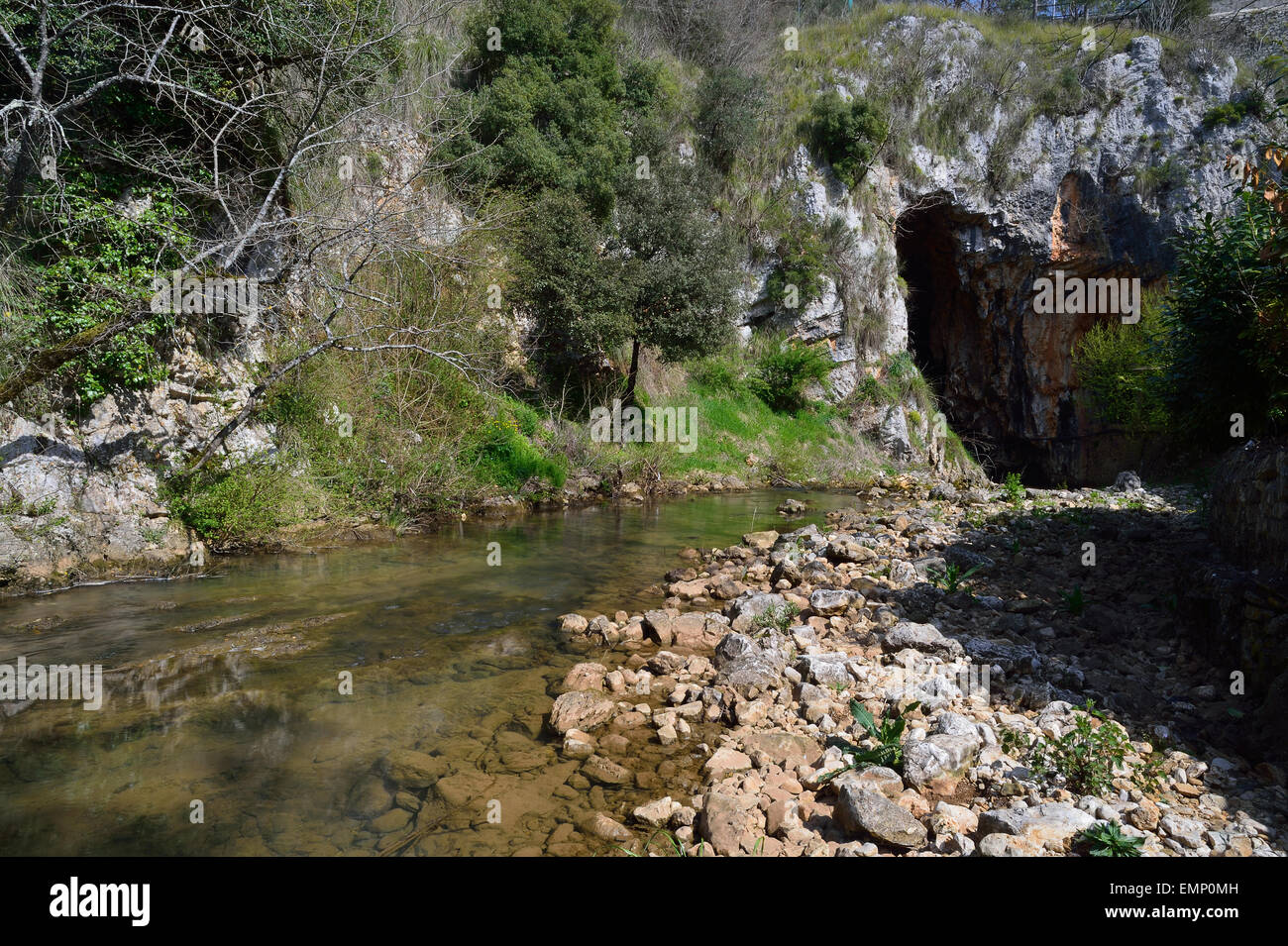 Caves of europe hi-res stock photography and images - Alamy