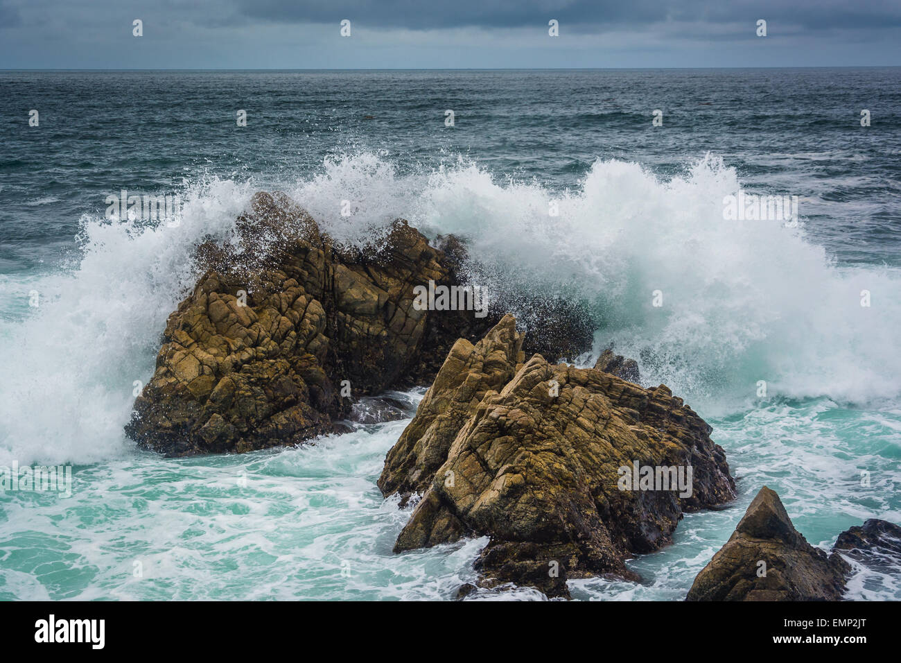 Waves crashing on rocks in the Pacific Ocean, seen from the 17 Mile ...