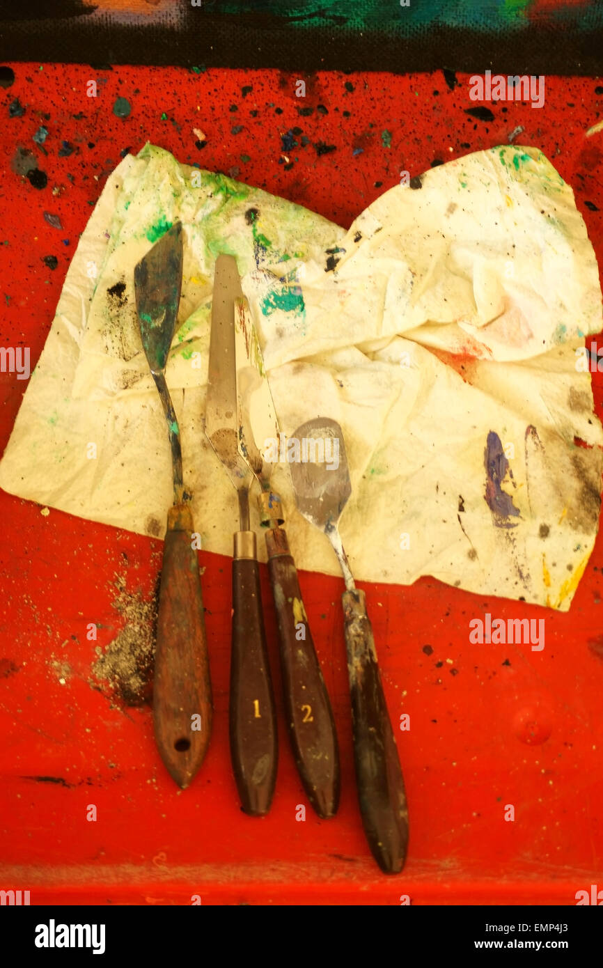 Filler for paint Stock Photo - Alamy