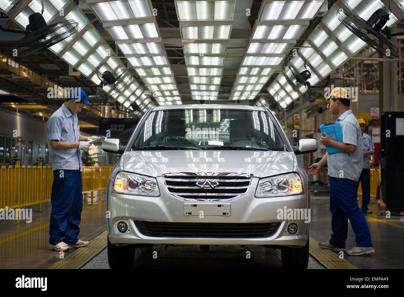 Co produced research hi-res stock photography and images - Alamy