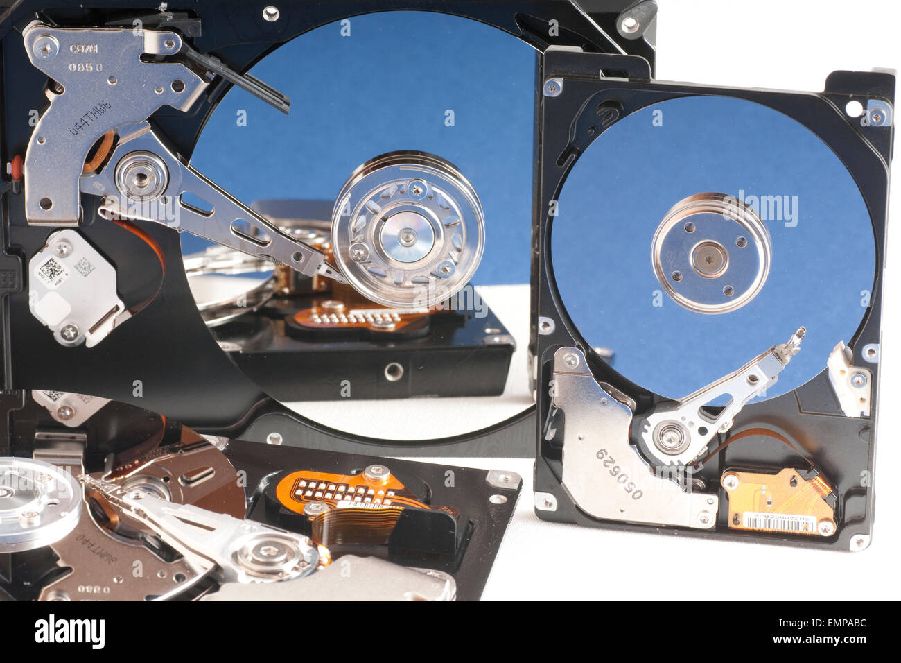 details of hard disk drive open Stock Photo - Alamy