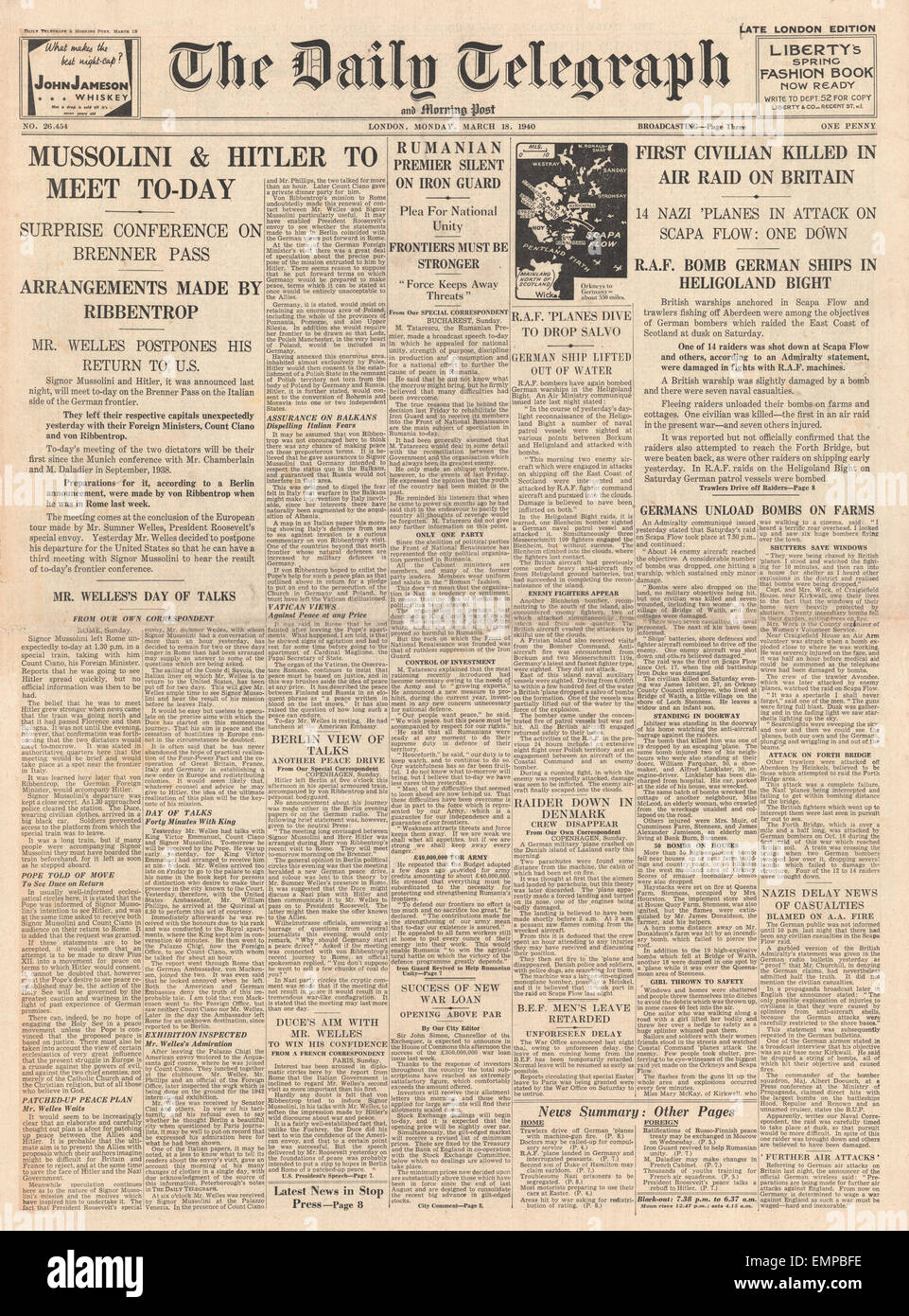 Hitler mussolini churchill hi-res stock photography and images - Alamy