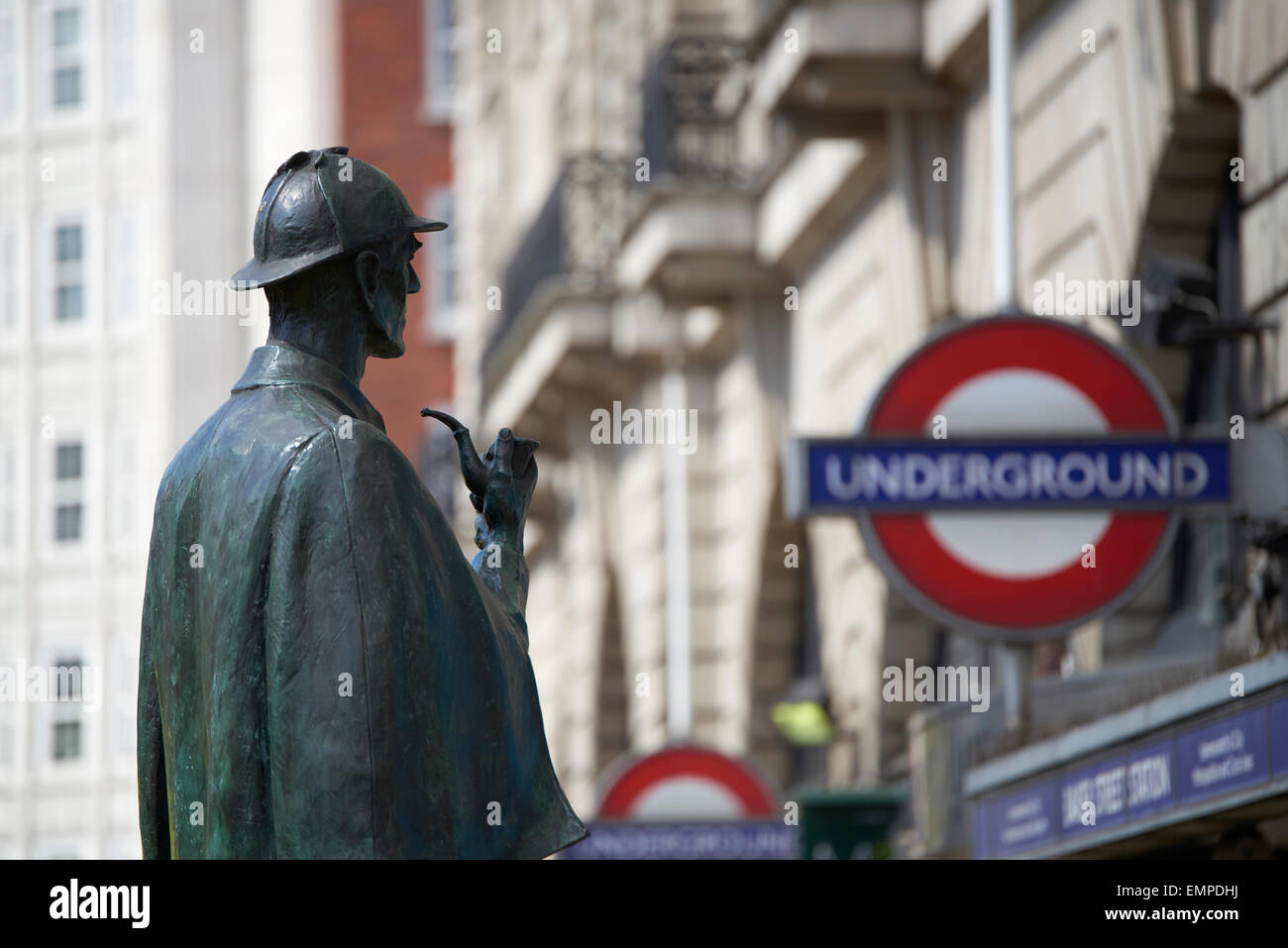 Baker street station hi-res stock photography and images - Alamy