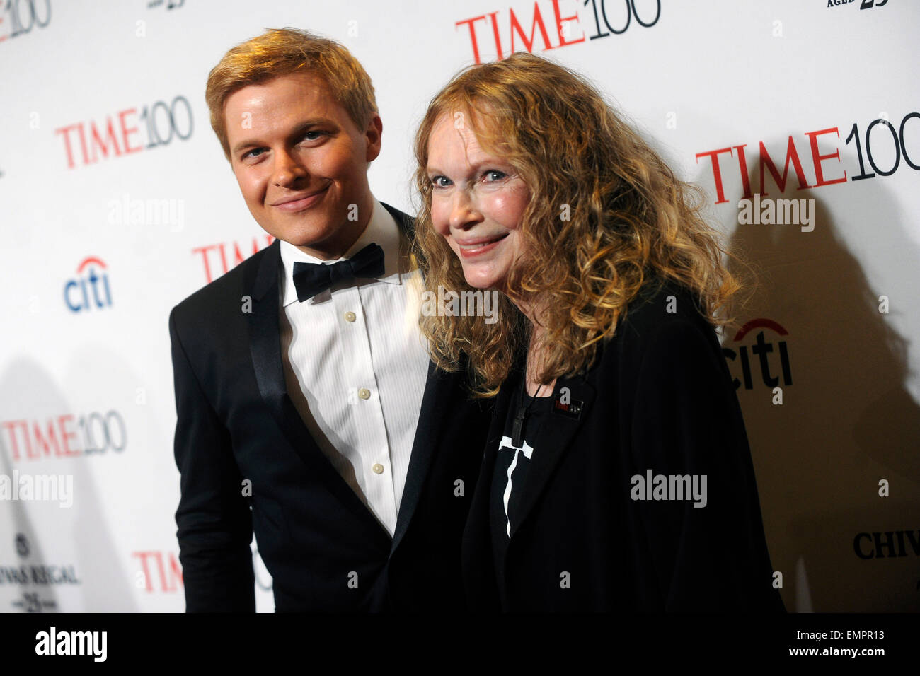 Ronan Farrow Girlfriend
