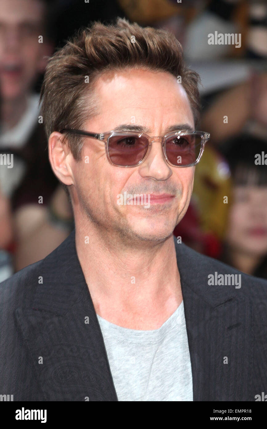 Avengers: age of ultron robert downey hi-res stock photography and ...