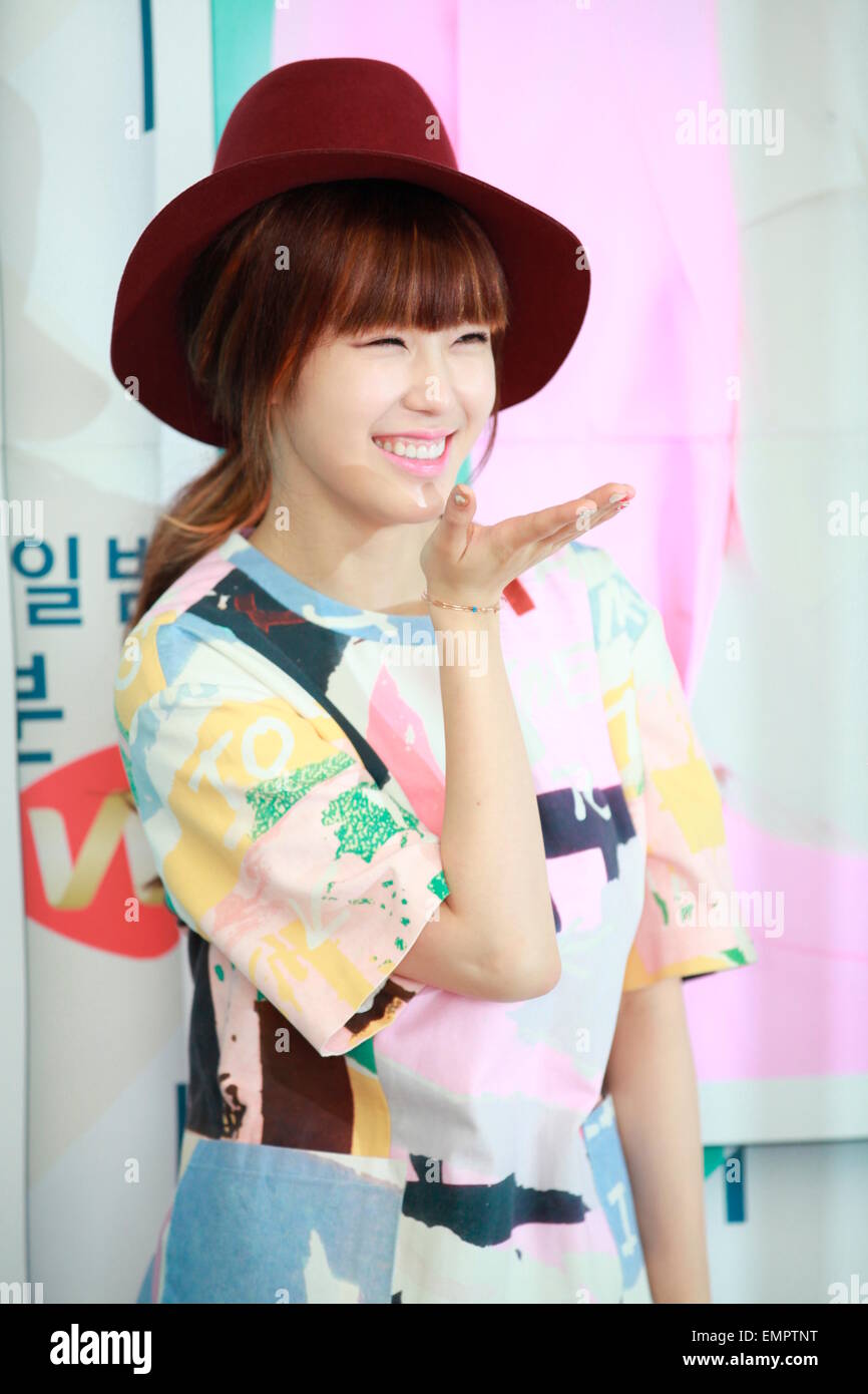 ZEA Kwang-hee Hwang attends 'Beauty Bible 2015' in Seoul, South Korea ...