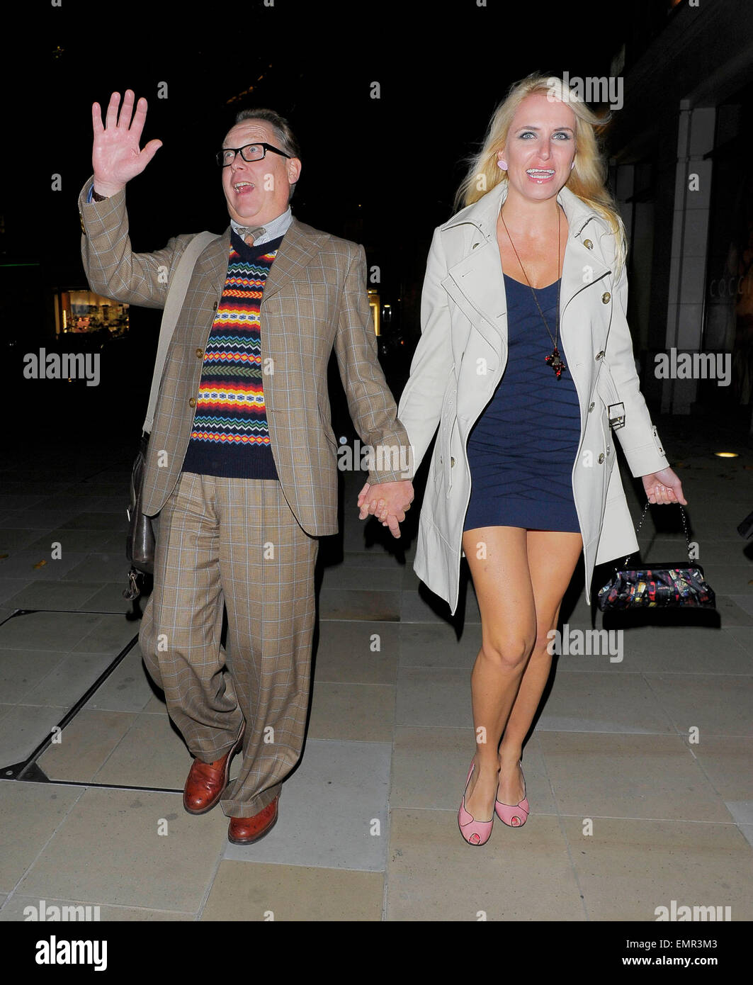 07.OCTOBER.2010. LONDON VIC REEVES AND WIFE NANCY SORREL ATTEND THE ...