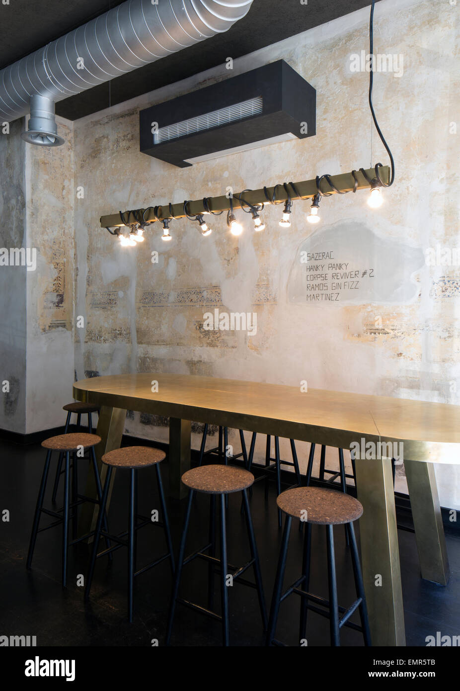 Interior of a restaurant bar Stock Photo - Alamy