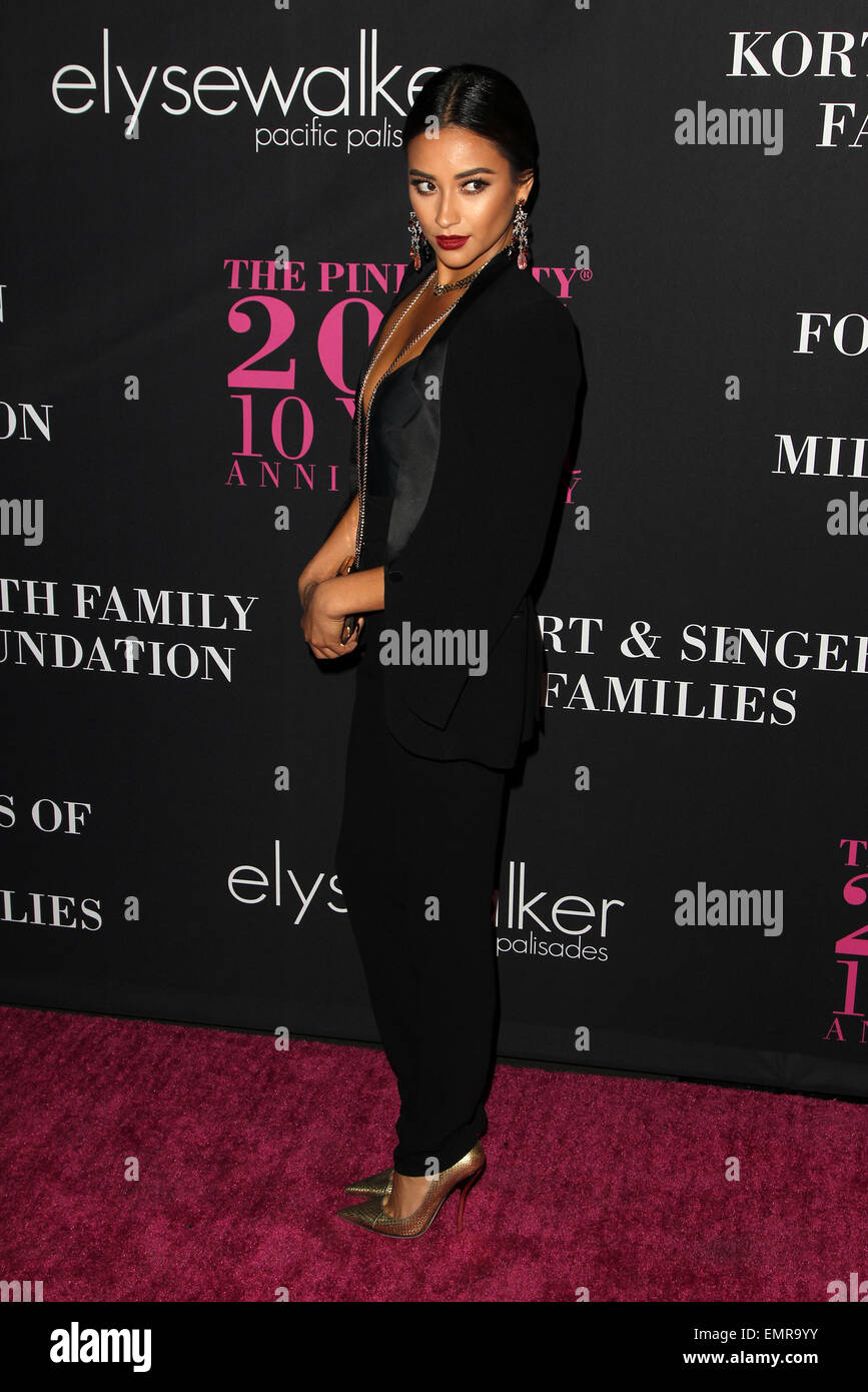 Elyse Walker’s 10 Year Anniversary Pink Party Featuring: Shay Mitchell ...