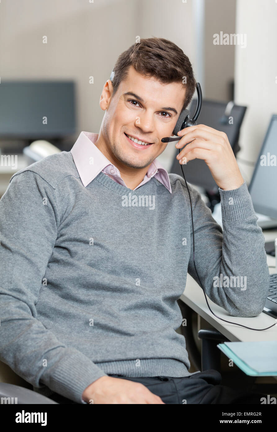 Customer Service Representative Working In Office Stock Photo - Alamy