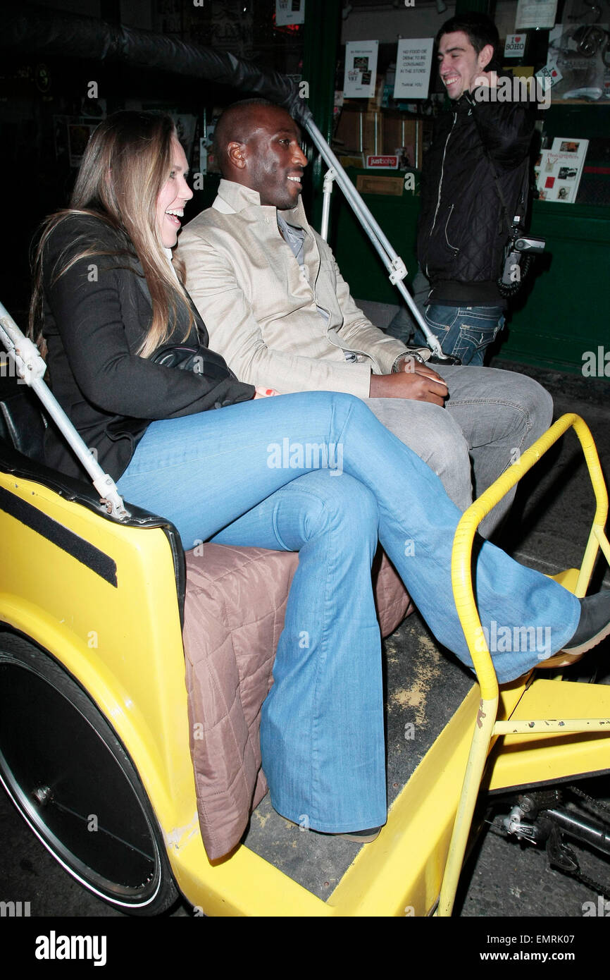 Sol Campbell Wife Fiona Barrett Stock Photos & Sol Campbell Wife Fiona ...