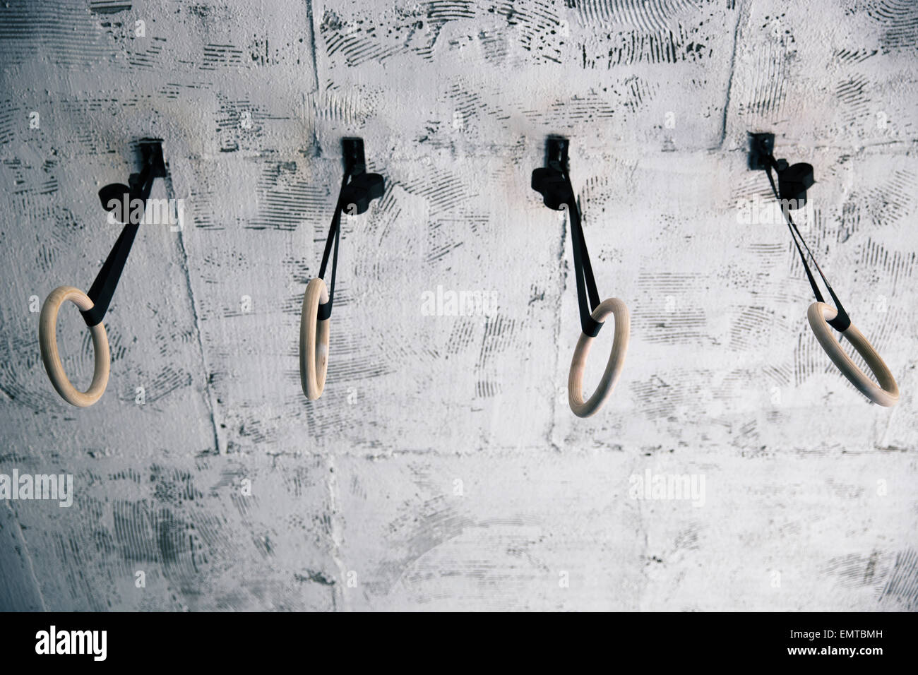 Gym rings fitness equipment hi-res stock photography and images - Alamy
