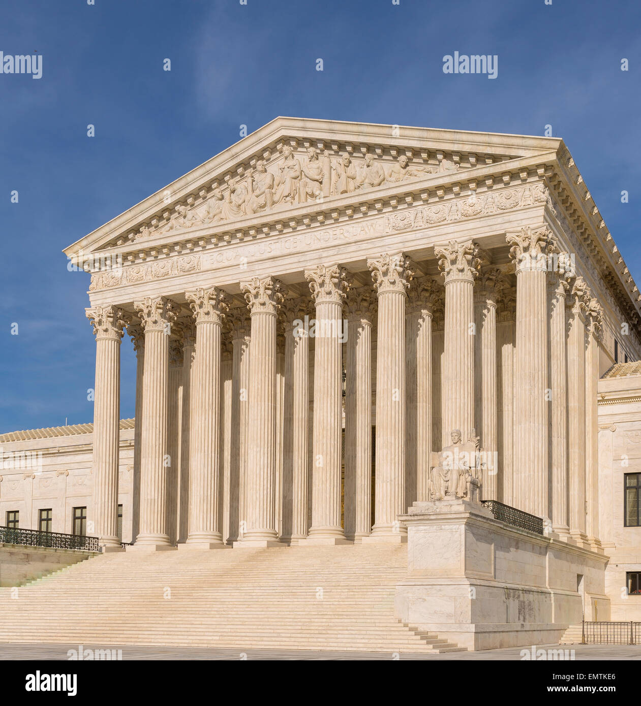 Washington dc supreme court building hi-res stock photography and ...