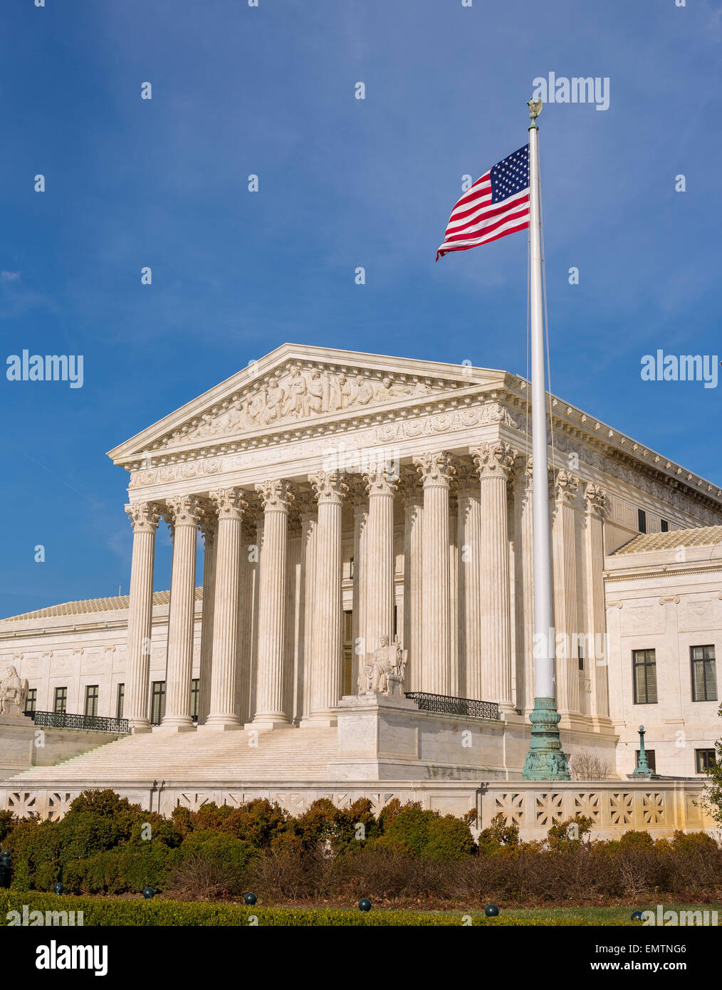 Us supreme court building washington dc hi-res stock photography and ...