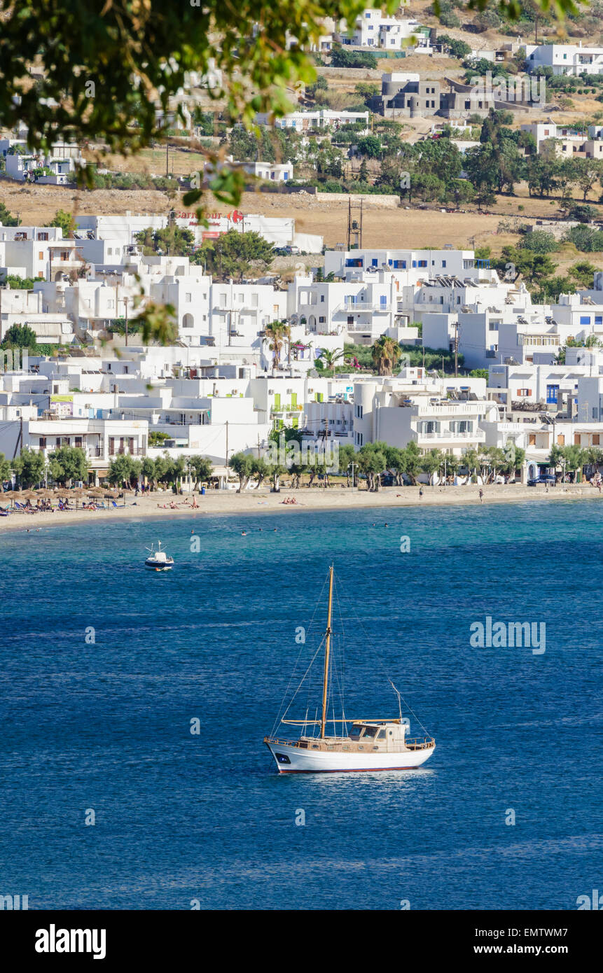 Small traditional masted boat in Parikia Bay, Paros, Greece Stock Photo ...
