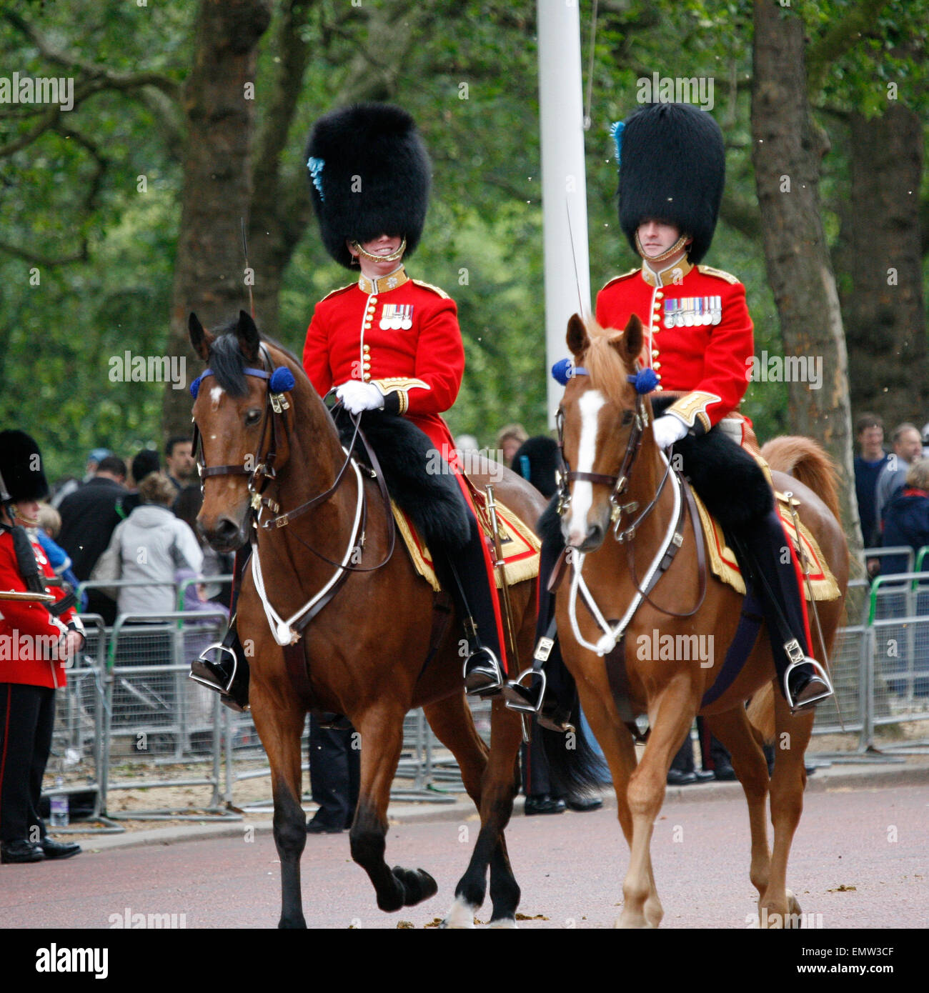 Trooping the color hi-res stock photography and images - Alamy