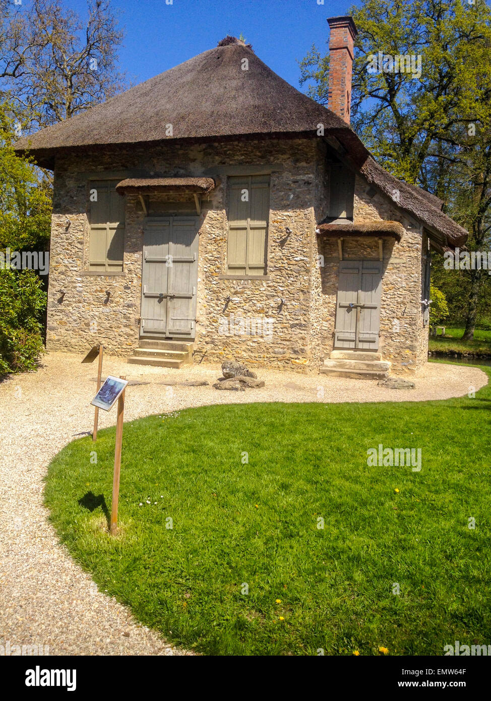 Rambouillet, France, French Castles, Historic Monuments in Paris Area ...