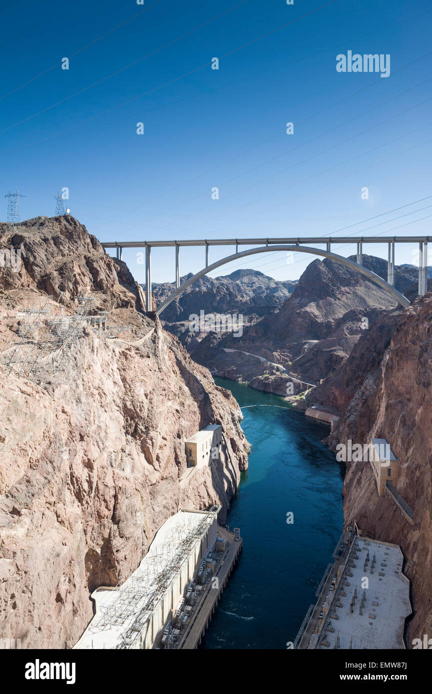 Pat Tillman Memorial Bridge is an arch bridge that spans the Colorado ...