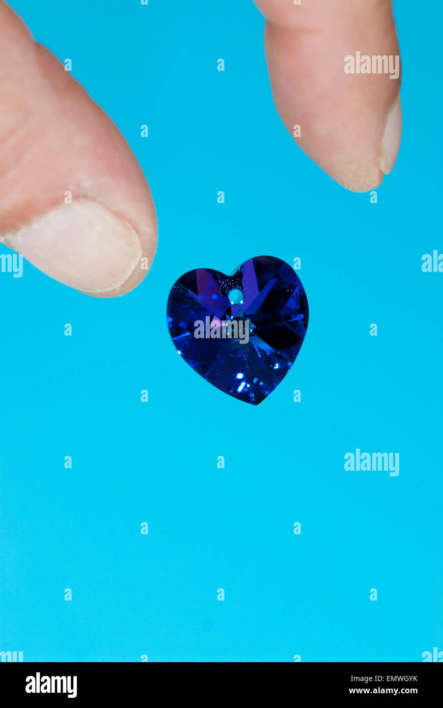 Crystal heart hi-res stock photography and images - Alamy