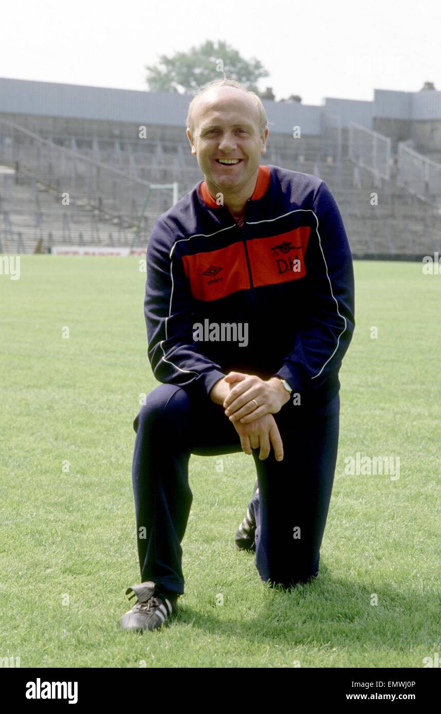 Arsenal manager Don Howe. 24th July 1984 Stock Photo - Alamy