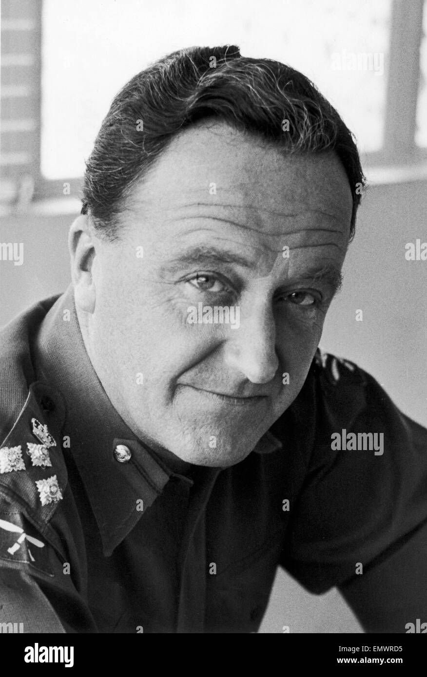 Major General Sir Harry Tuzo, G.O.C Ulster and Director of operations ... Major General Sir Harry Tuzo, G.O.C Ulster and Director of operations ...