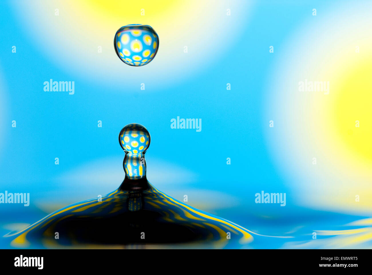 Water Drop Splash Closeup Stock Photo - Alamy