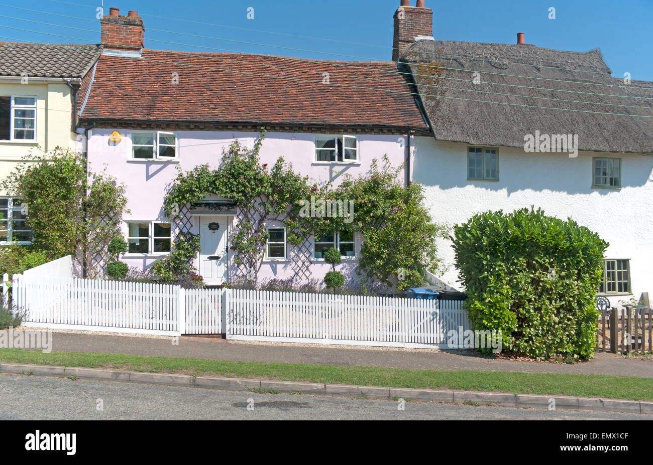 Monks Eleigh, Cottage, Suffolk Stock Photo - Alamy