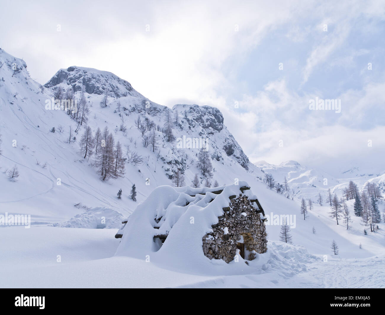 Mountain storm shelter hi-res stock photography and images - Alamy